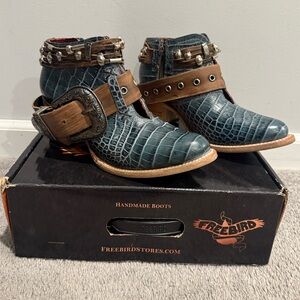 freebird | Shoes | New In Box Freebird Saloon Blue Booties With Buckle ...